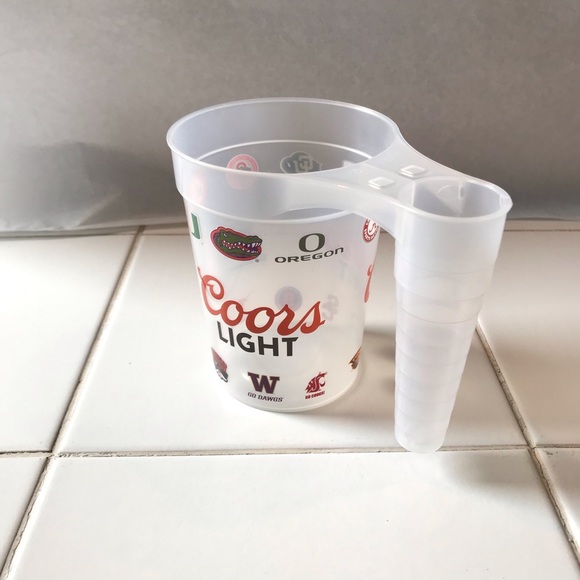 Dining | Coors Light Pint Draught Tower Plastic Cup For March Madness ...